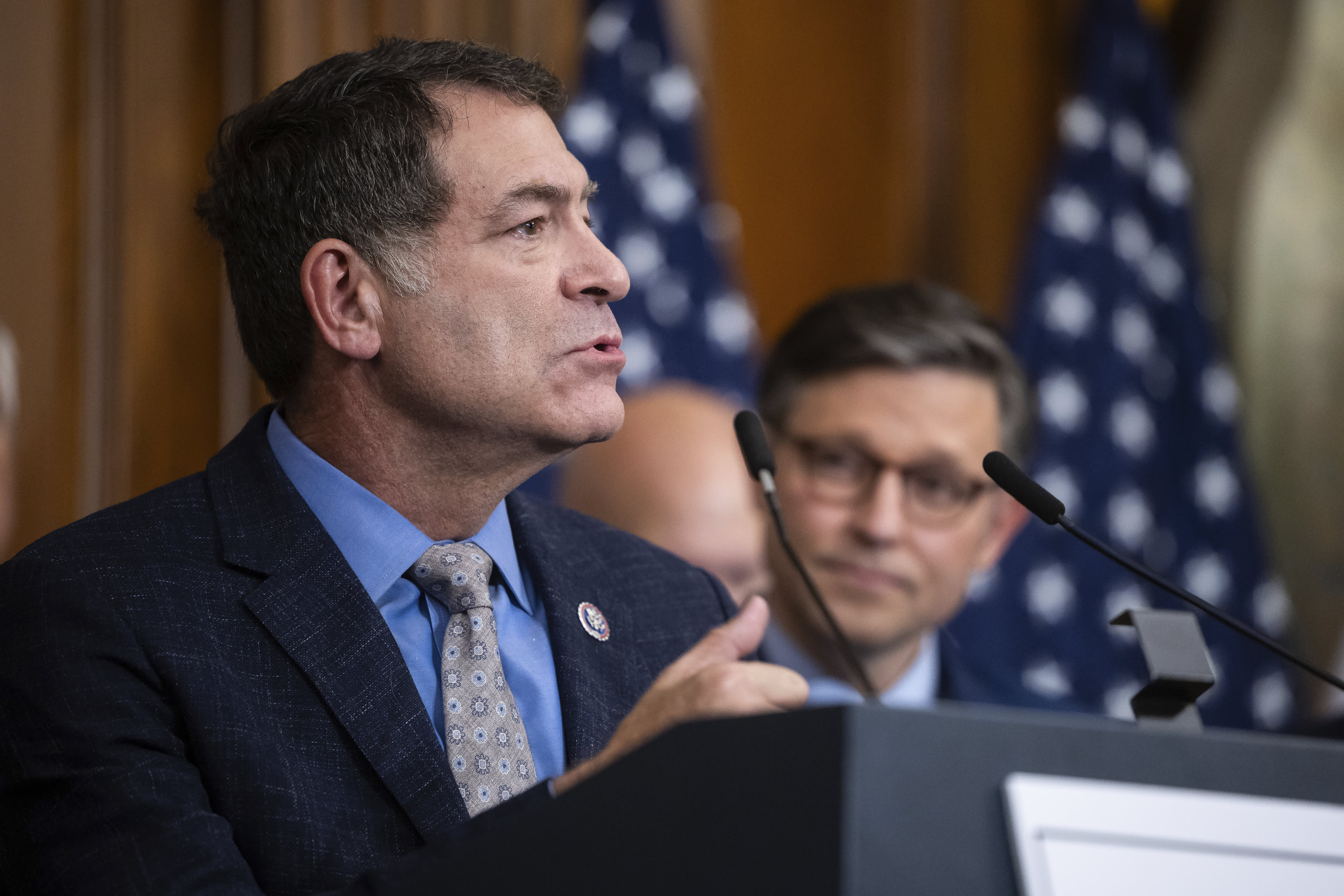 Rep. Mark Green Resigns, Narrowing Republicans' Slim House Majority ...